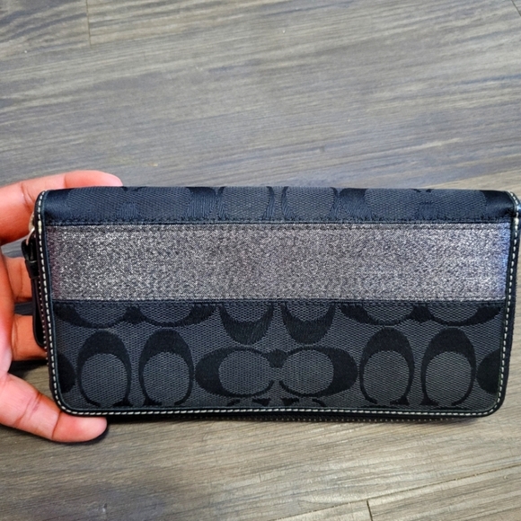 Coach | Bags | Coach Wallet Anniversary Signature Stripe Zip Around ...
